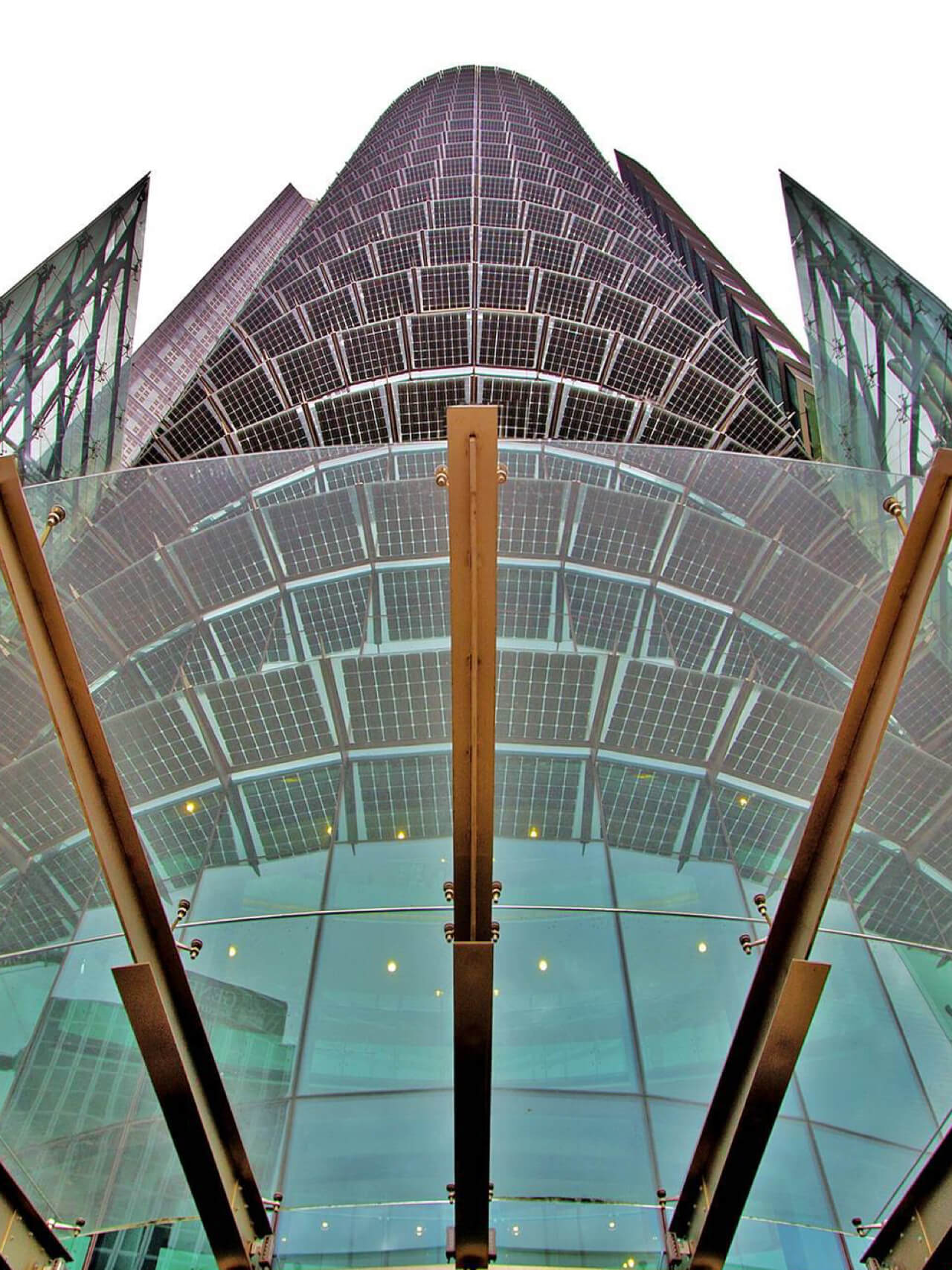 Descubre los secretos arquitectónicos de la Torre Titania